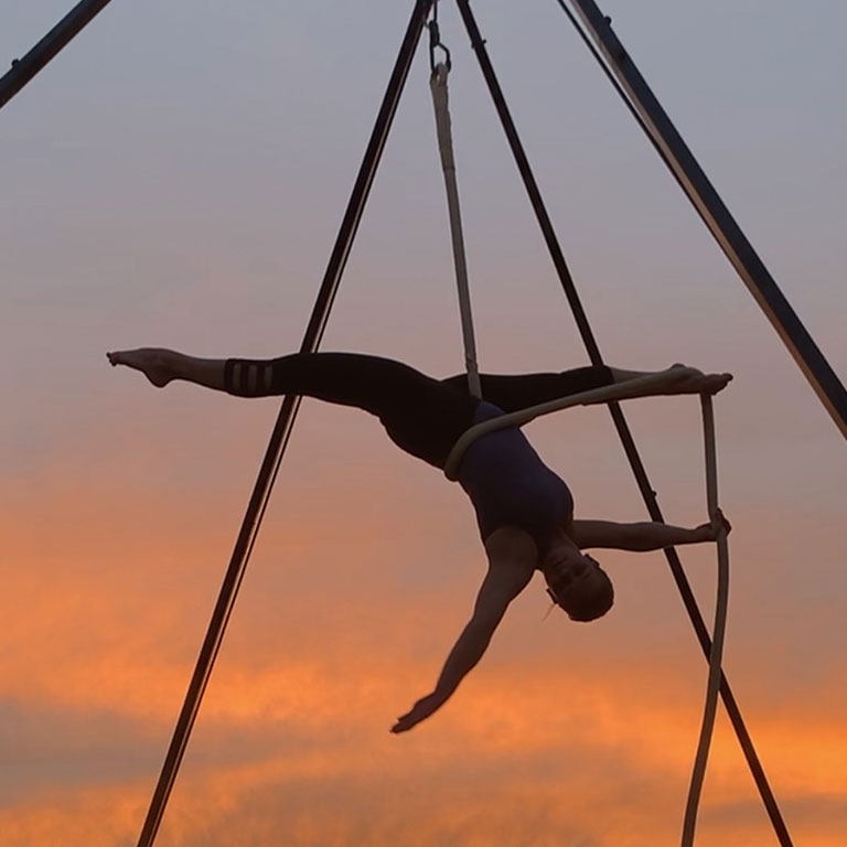 Circus Arts & Bungee - Good Karma Studio